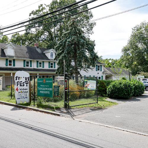 Tanglewood Park and Preserve - Nassau County Long Island